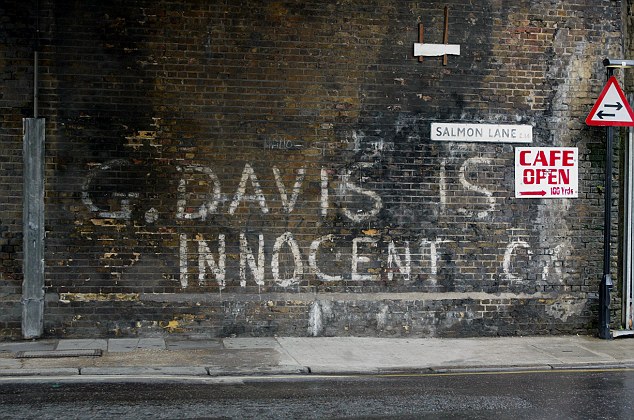 George Davis: El ladrón de bancos al que defendieron Sham 69 ...