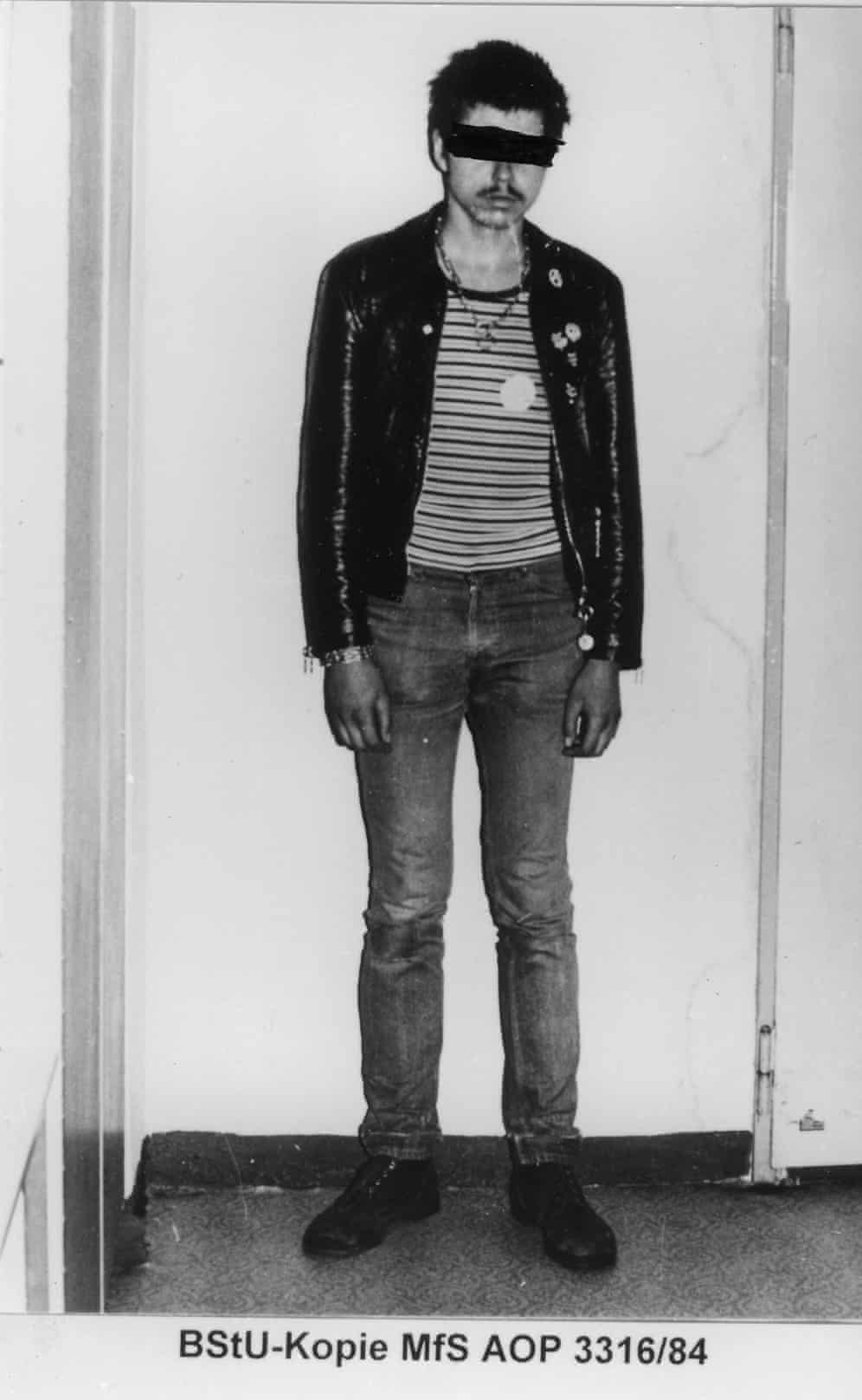 Punks & Skins en la RDA – Condenado Fanzine | No Mess, No Fuss, Just ...