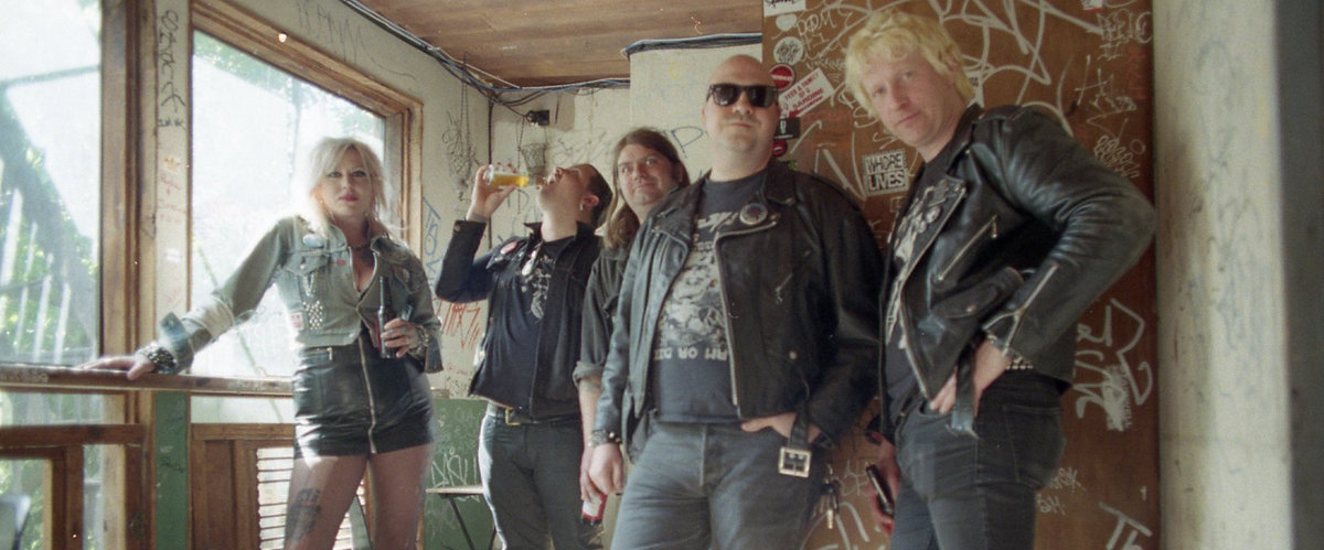 ‘Too Many Eyes’, nuevo EP de Anti-Machine – Condenado Fanzine | No Mess ...